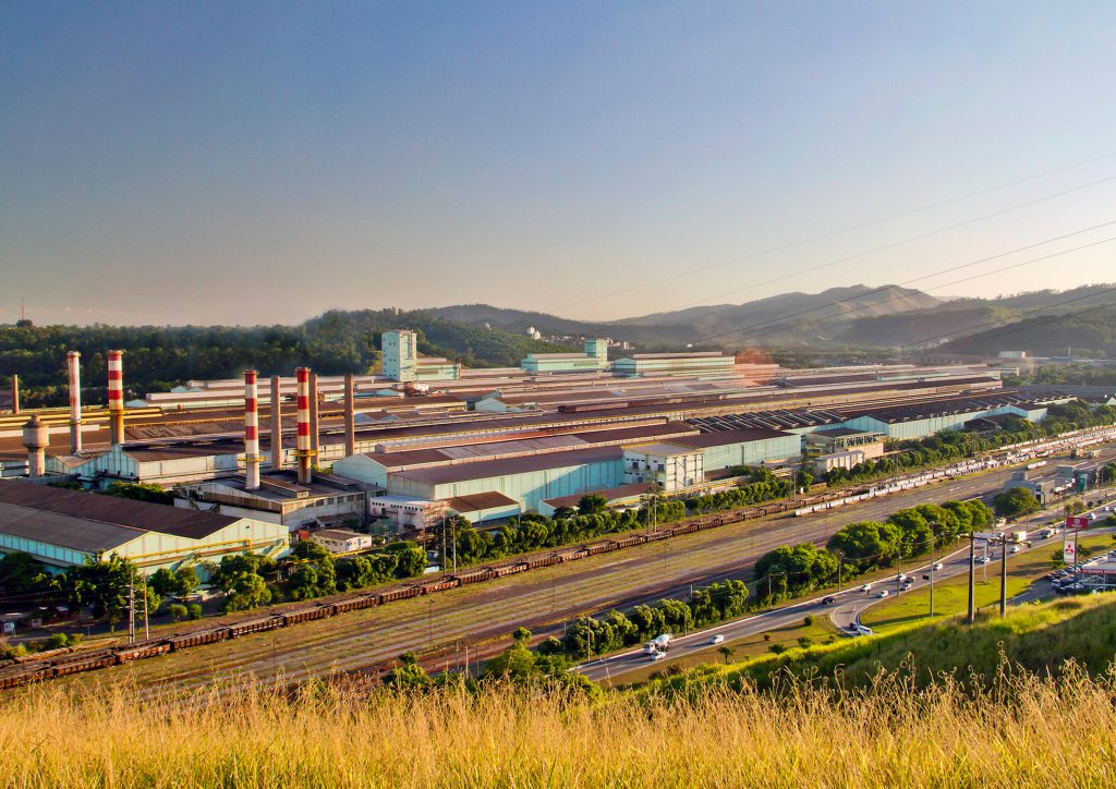 Usiminas comemora 60 anos de operações - Instituto UsiminasInstituto ...